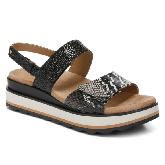 Vionic | Shoes | Vionic Brielle Platform Leather Sandals | Poshmark